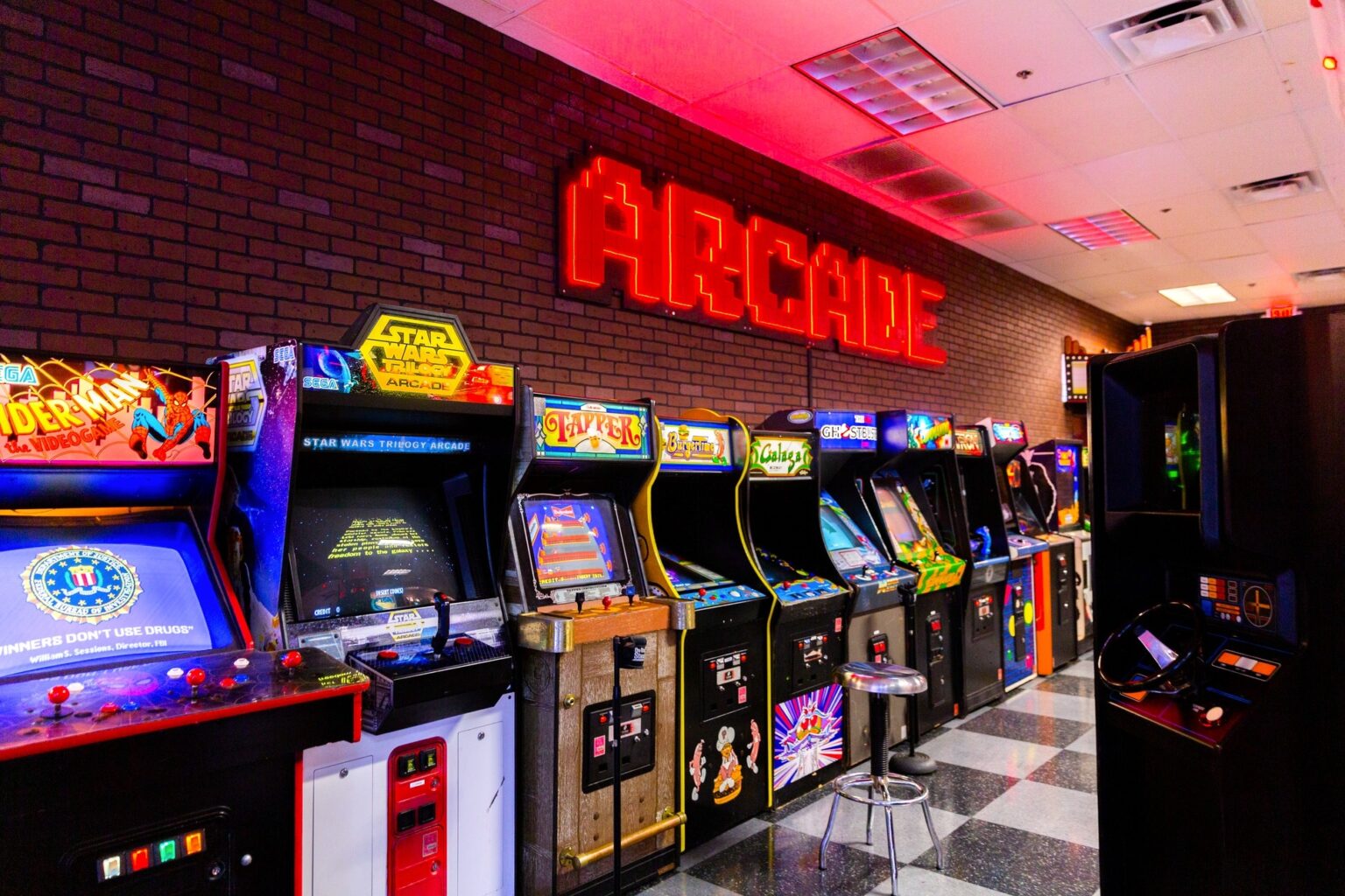 Pinballz Lake Creek: The Ultimate Arcade & Bar in Austin | Pinballz ...